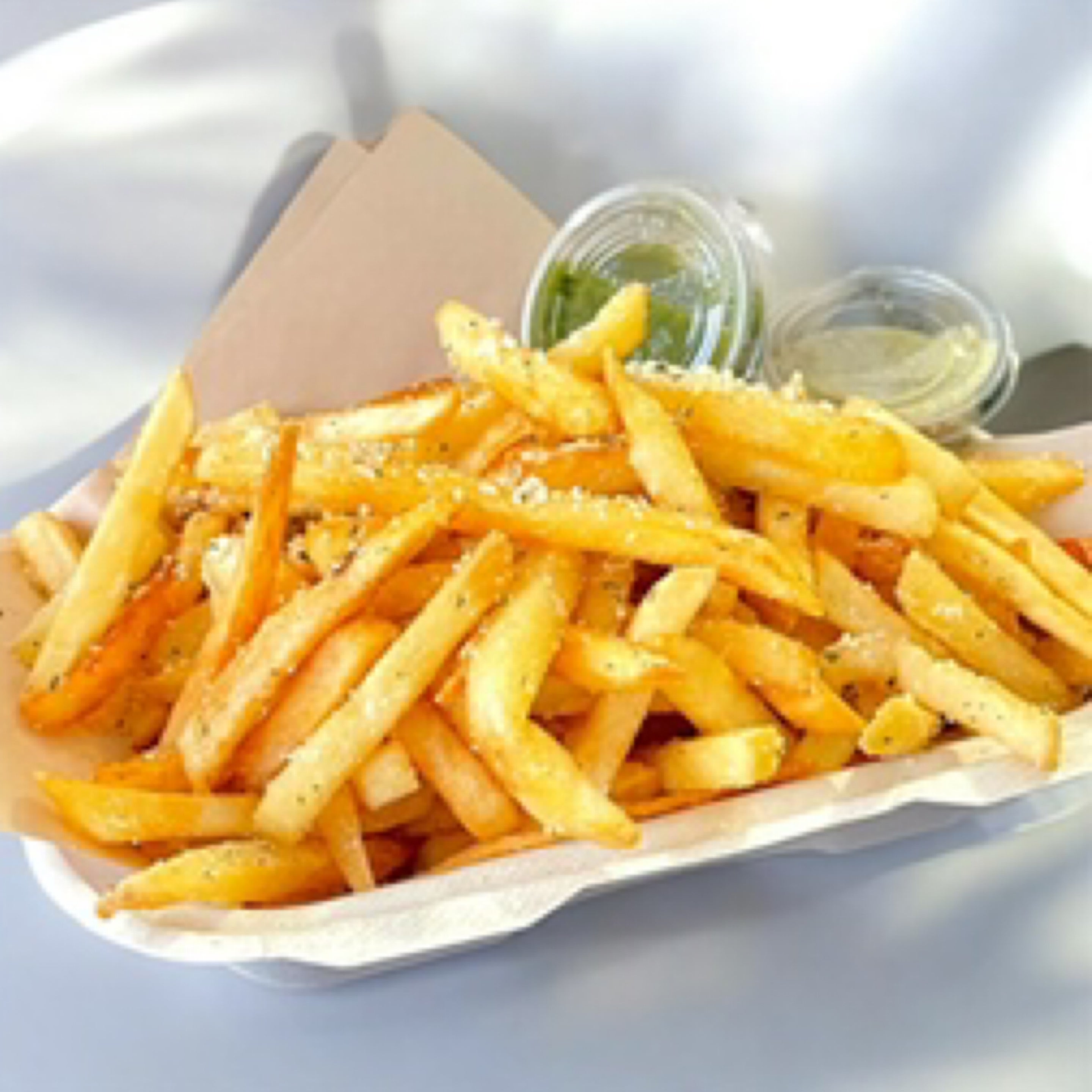 #00 FRIES | Waffle Sandwich Bar
